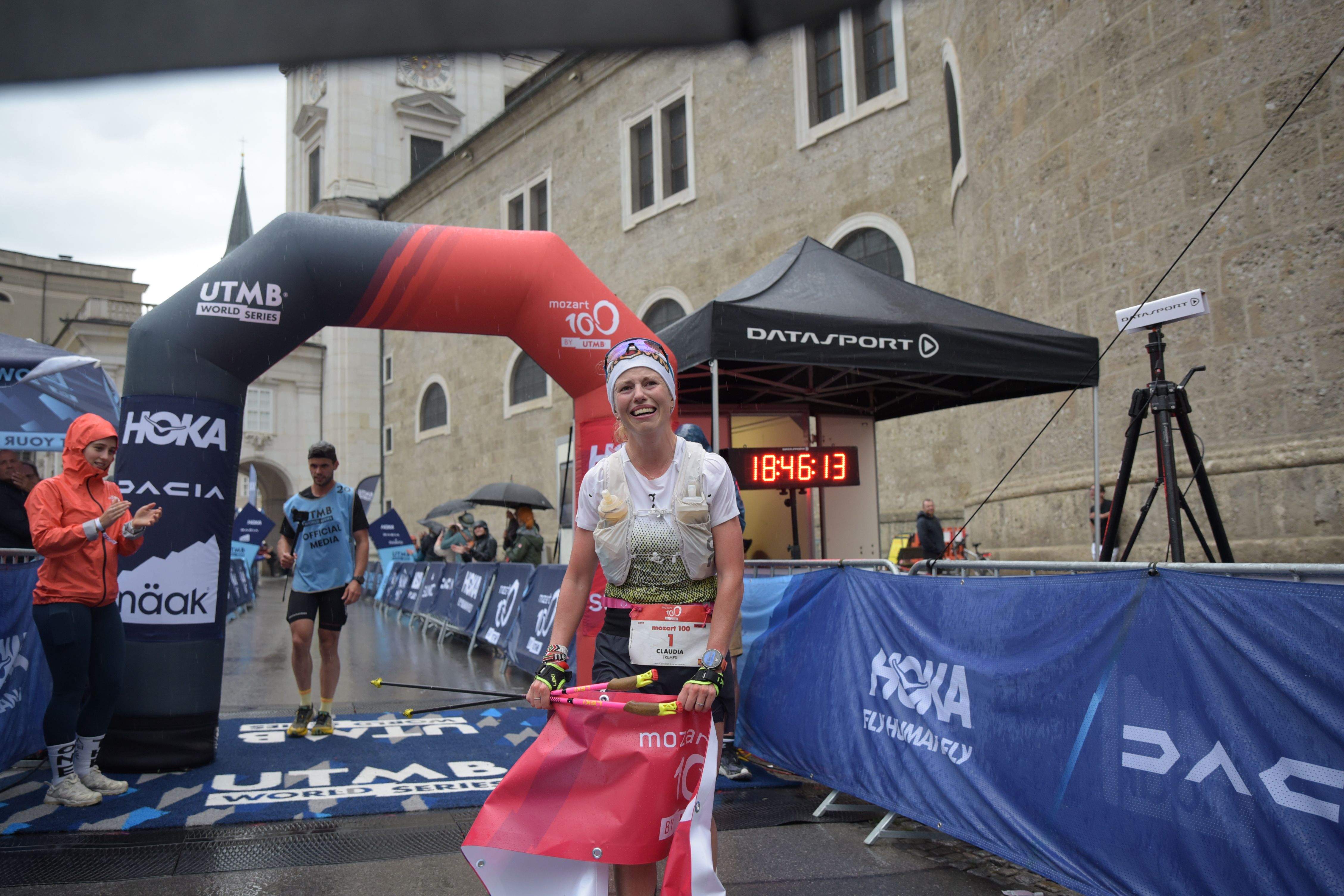 Nuestros atletas brillan en la Mozart 100 by UTMB®